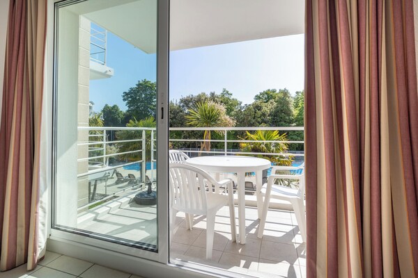 Appartement 'Beg Meil Centre, 300 M De La Plage' Avec Piscine Partagée, Jardin Partagé Et Wi-fi - Concarneau