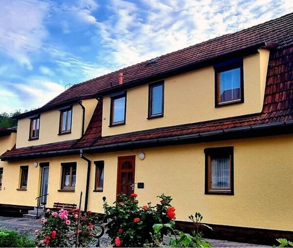 Ferienwohnung Bodenstein  Erholung Und Geschichte Im äLtesten Heilbad Thüringen - Bad Liebenstein