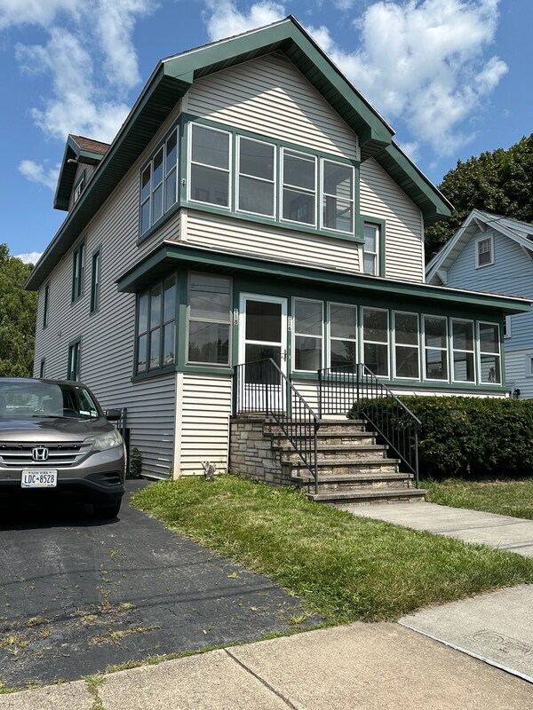 Come Home To Kenwood 2 Bed Pet Friendly Free Park Conveniently In Syracuse - Liverpool, NY
