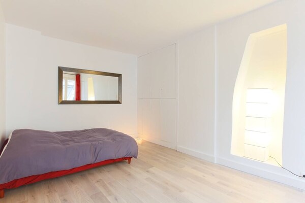 Rare Apt Au Coeur De Paris: 10min à Pied Du Louvre - Issy-les-Moulineaux