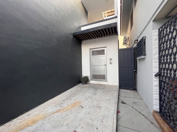 Charming 1-bedroom Apartment In Marvelous Monterrey With Ac, Wifi - Monterrey