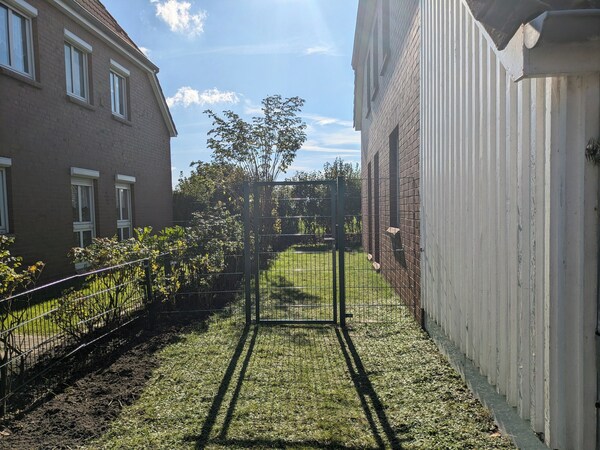 Ferienhaus Klopfer - Platz Für 6 Personen Und Zwei Hunde, 10 Minuten Zum Strand - Neuharlingersiel