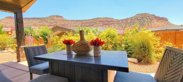 Guest Favorite Near Zion/epic View/pickleball/pool - Kanab, UT