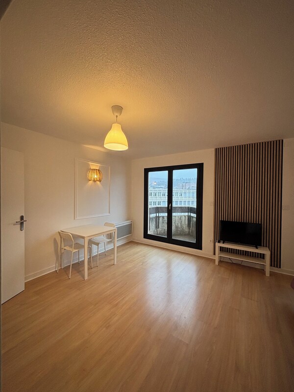 Vue Panoramique Sur Clermont-fd Avec Lit King Size - Aubière