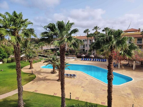 2bed-vila-verde Sal Cape Verde-balcony-pool - Cabo Verde