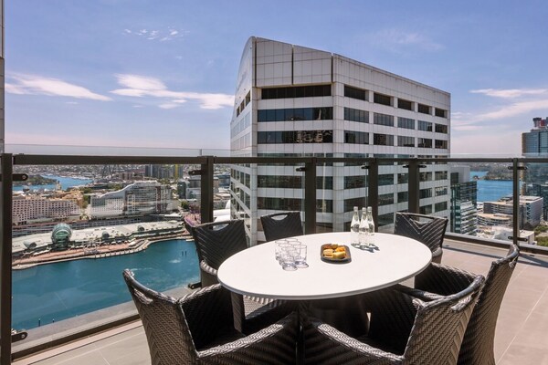 3 Bedroom Darling Penthouse At Sussex Street Sydney Cbd - Crows Nest