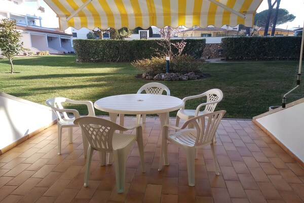 Apartamento Gran Sol D Para Cuatro Personas - La Escala