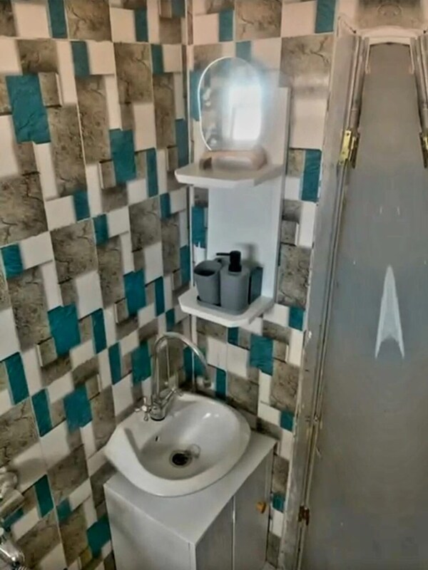 Apartment 2 Rooms Limete Residential Area! - Kinshasa