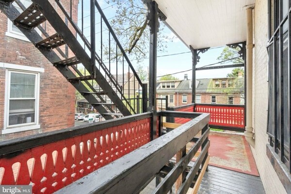 Cozy Waterfront 2br/3 Beds W./ Modern Meets Historical Charm/chic - Harrisburg, PA