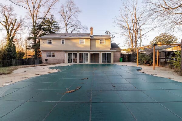 Spacious 6-bedroom House Minutes From Washington Dc & National Harbor - Washington, D.C., DC