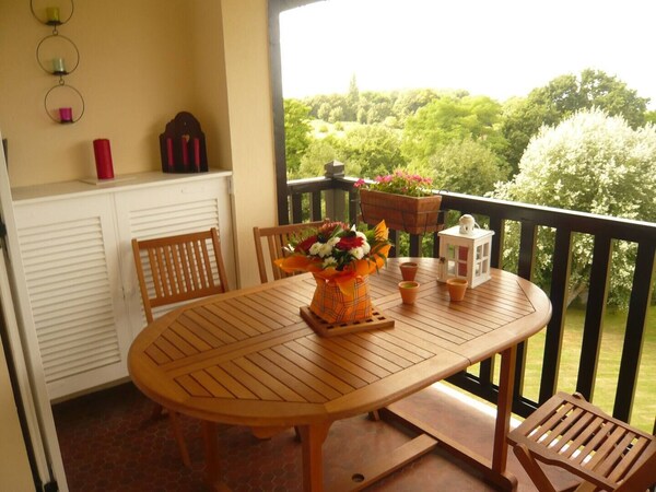 Apartment In Residence - Villers/mer With Swimming Pool, Tennis Court And Private Parking Lot - Cabourg