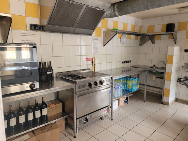 Magnificent Farmhouse On An Estate 5 Minutes From Caen Town Center - Caen