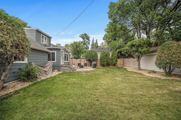 Family Friendly Home In Great Location - Minnetonka, MN