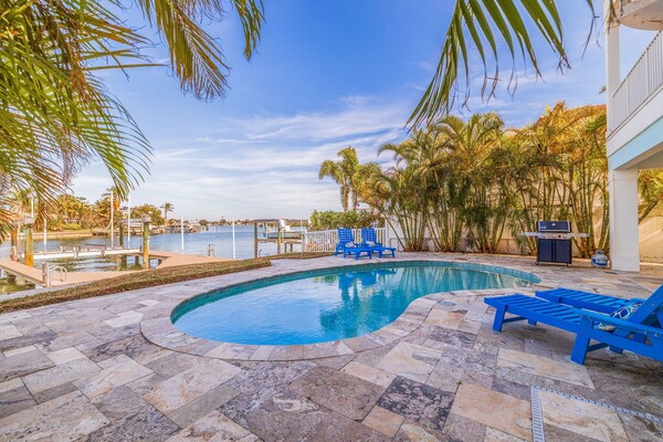 Deja Blue Dockside In The Heart Of Irb - Indian Rocks Beach, FL
