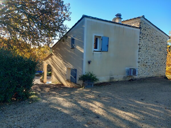 Gîte En Pleine Nature, Idéal Enfants, Chiens Bienvenus! - Vinsobres