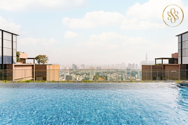 2bdr @The Marq Dist 1 Prime Condo_sky Pool/gym/sauna/bbq - Ciudad Ho Chi Minh