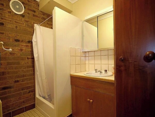 1 Bedroom Lawlers 24 - Mount Hotham