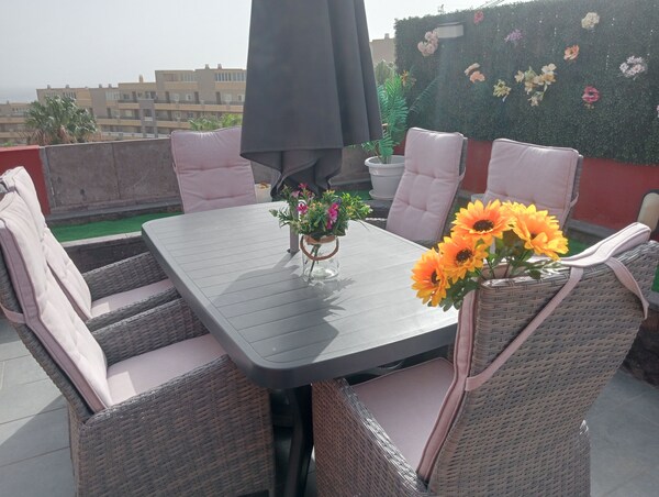 Penthouse With Beautiful Views And Jacuzzi In El Medano (Pet Friendly) - El Médano
