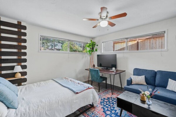 The La Mesa Hideaway - San Diego, CA