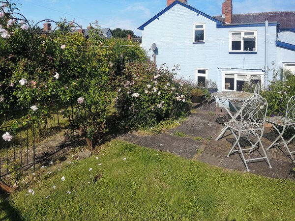 3 Bedroom Accommodation In Bishops Castle - Shropshire