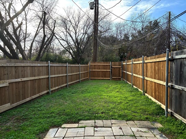 4 Mins To Att Stadium! Cozy 2-bedroom Duplex Unit In Charming Arlington - Bedford, TX