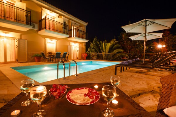 Your Perfect Kefalonia Retreat With A Private Pool - Fiskardo