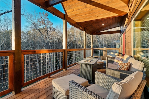 New Cabin/great Reviews/8 Miles To Gburg/6 Miles To Pforge/great Amenities - Gatlinburg, TN