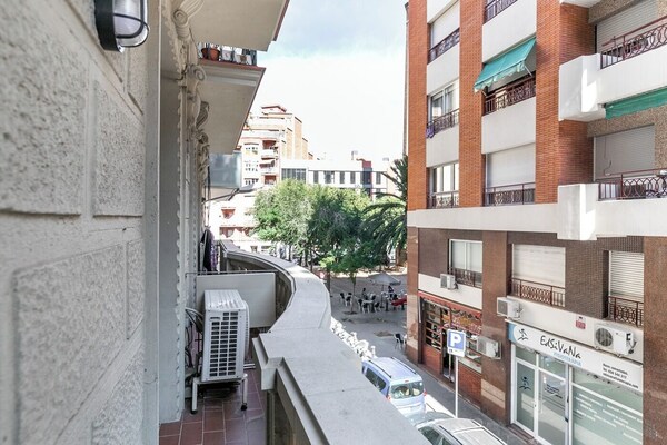 Discover Your Home In Barcelona: Design, Comfort And Perfect Location - L'Hospitalet de Llobregat