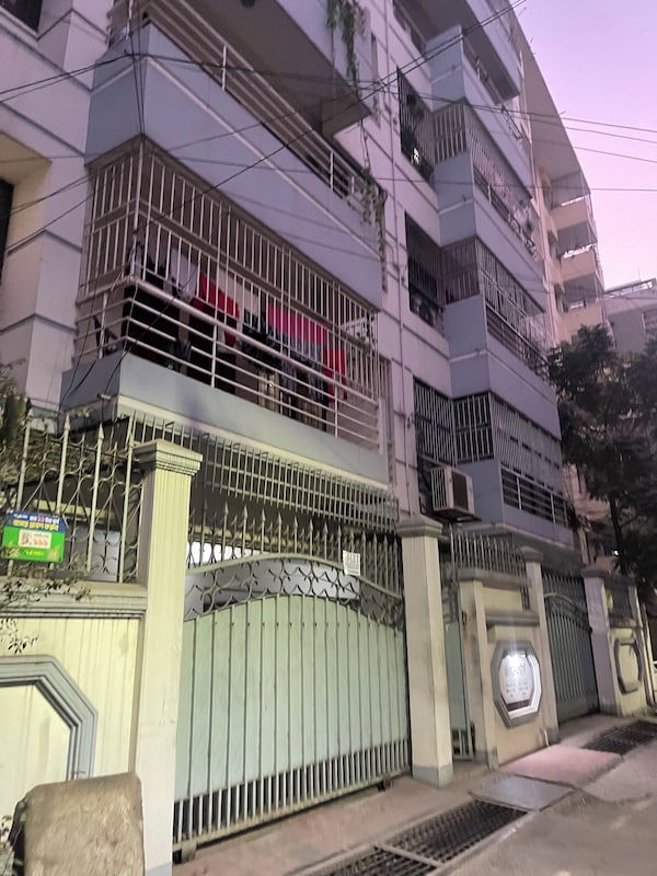 Premium Fully Furnished 3- Bed Room Apartment At Uttara - Dacca