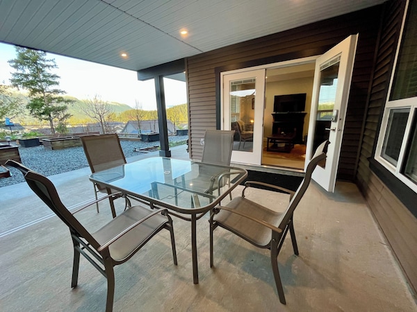 Cozy Peaks & Waters: Family-friendly, Kitchen, Near Golf, Hiking & Fishing - Chilliwack