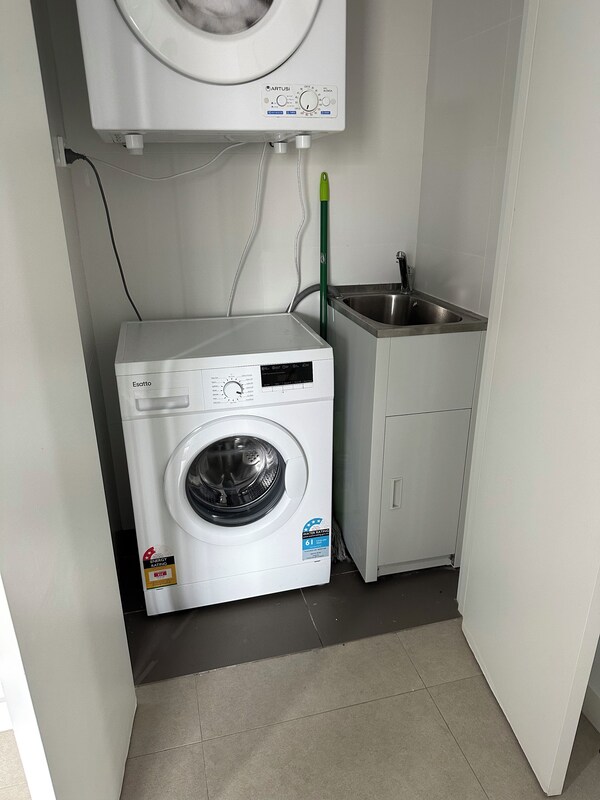 Cosy 3-bed Room 2 Bathroom 5 Minutes To Swimming And Gym At Rosebery Apartment - Bondi Beach