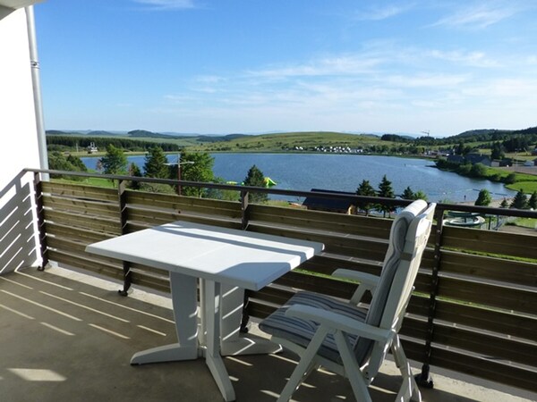Appartement 6 Pers, Wi-fi, Proche Pistes Ski, Garage Privé, Vue Lac Et Montagnes - Puy de Sancy