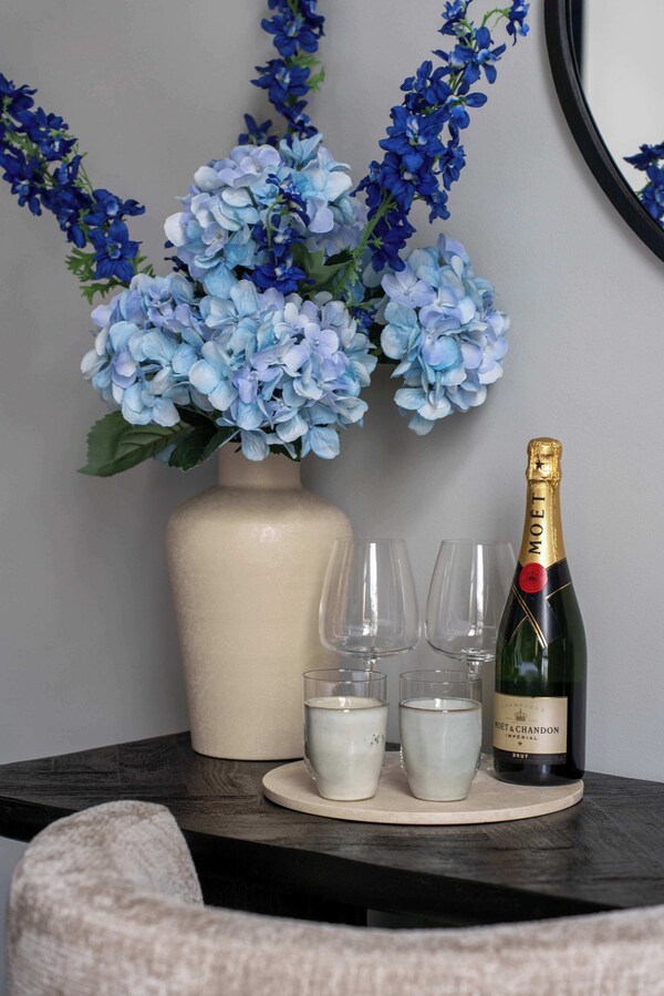 Elegant Balcony Suite - Antwerp