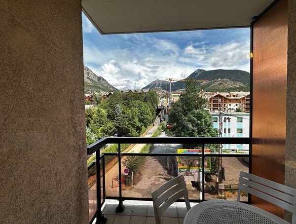 Cosy Apartment Pied De Piste (Prorel Gondola) / Downtown - Chantemerle