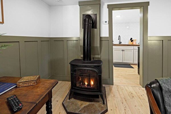 Stylish Downtown Mccall Cottage - McCall, ID