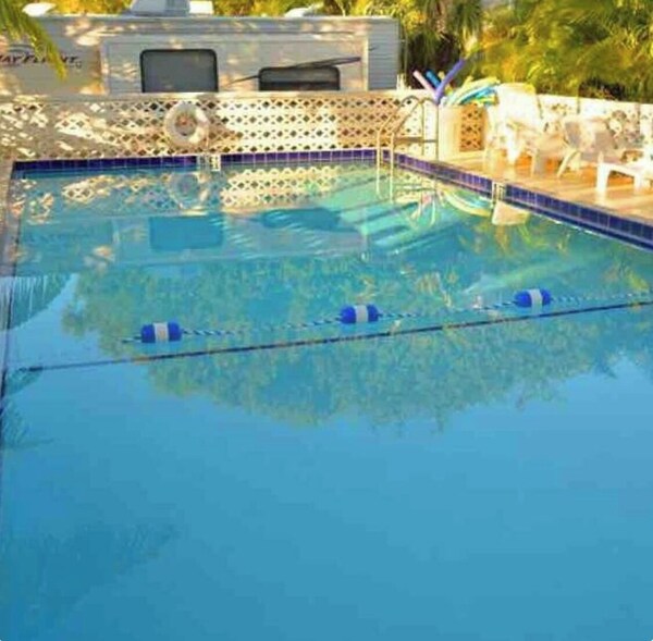 Tropical Retreat  Rv In The Keys - Big Pine Key, FL