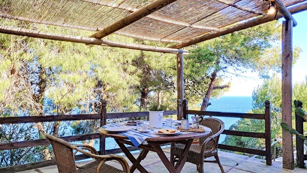 Trullo-ufficio Con Accesso Mare Privato (Casa F) - Santa Cesarea Terme