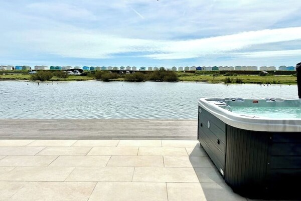 Waterfront Home With Hot Tub/sauna - Brighton and Hove