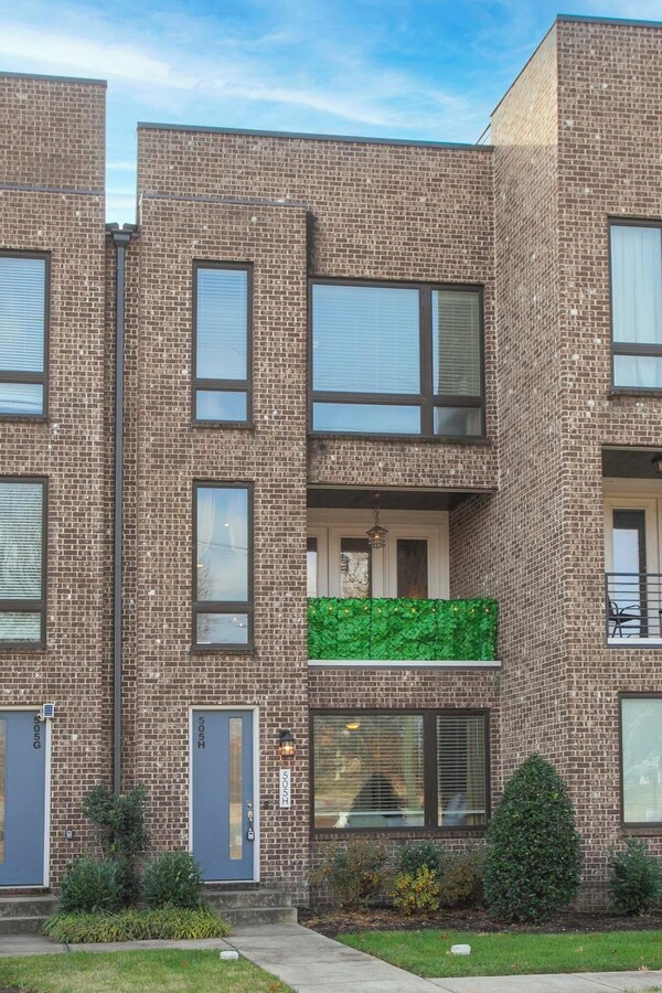 New-10 Minutes To Broadway-game Room-geodis Park-7 Beds - Nashville, TN