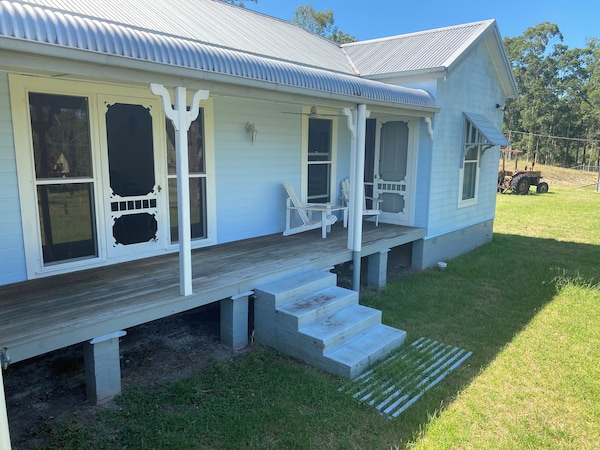 Country Getaway Unwind Watch The Cows Or Enjoy Local Sights And Wineries - Stroud, Australia
