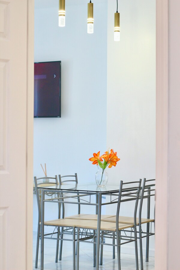 15 Minutes From Manhattan Luxury 2-bedroom Apartment In Lic/astoria Queens - New York