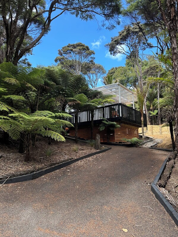 Bush & Beach Bliss: Private Self Contained Unit - Te Huia Haven - Auckland