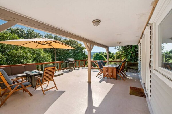 Vintage Westlake Gem In Outstanding Location! - Seattle, WA