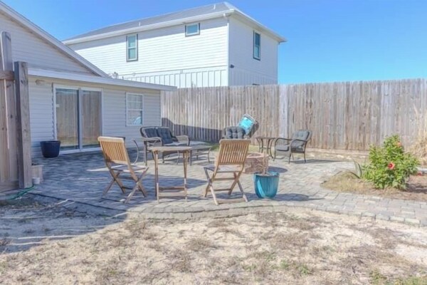 Hang Ten Hideaway, 3bedroom Beach Home, Pet Friendly, Boat &  Jet Ski Parking - Panama City
