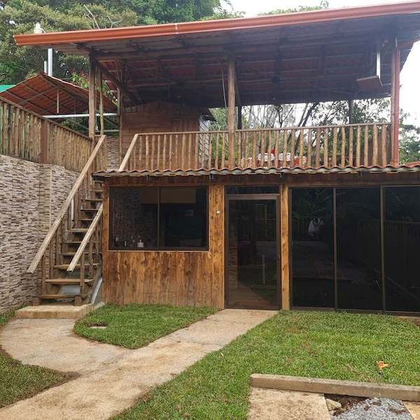 Tonys Lodge. Mountain Cabin, Close To Trails For Great Relaxation - San José