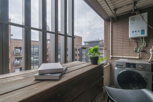 Stylish & Convenient 1b1b Attached To Taipei Main Station - 土城區