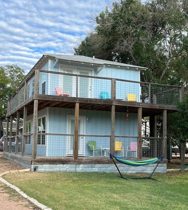 Near Guadelupe River Double Queen Cabin #6 - Kerrville, TX