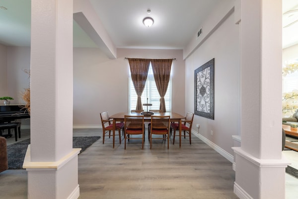 Move-in Special! 4bd Home  First Month 4,500 Usd - San Bernardino