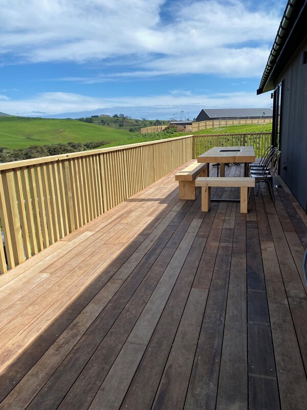 Bring The Family To Raglan! Close To The Beach With Stunning Mountain Views! - Raglan