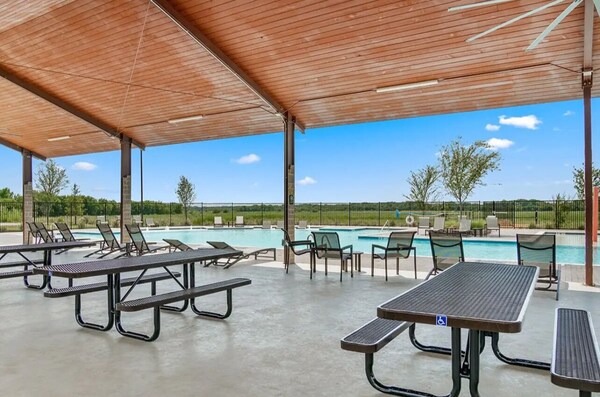 Spacious 3-bedroom House With Office In Fantastic Aubrey, Tx - Little Elm, TX